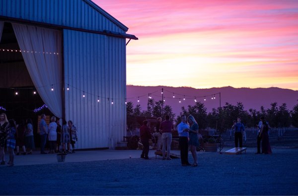 HISTORIC OAKDALE RANCH - Updated October 2024 - 65 Photos - 17601 Cty ...