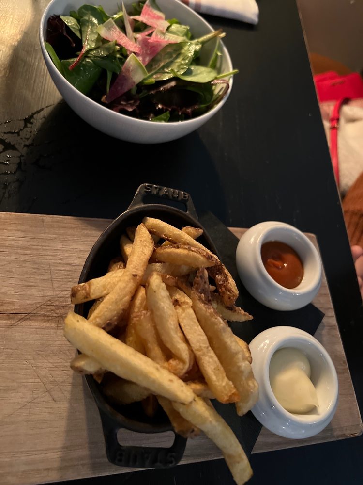 PETER PAN BISTRO - Updated December 2025 - 290 Photos & 215 Reviews ...