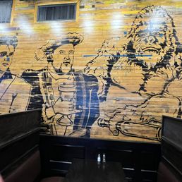 THREE KINGS PUBLIC HOUSE - Updated January 2026 - 214 Photos & 284 ...