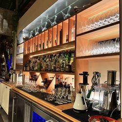 Best Wine Bar Near Me - May 2025: Find Nearby Wine Bar Reviews - Yelp
