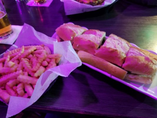 CHASERS SPORTS BAR & GRILL - Updated November 2024 - 113 Photos & 200 ...