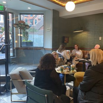 CENTRAL PERK CAFE - Updated August 2024 - 187 Photos & 44 Reviews - 205 ...