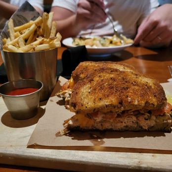 KING’S FISH HOUSE - TEMPE - Updated September 2025 - 921 Photos & 1221 ...