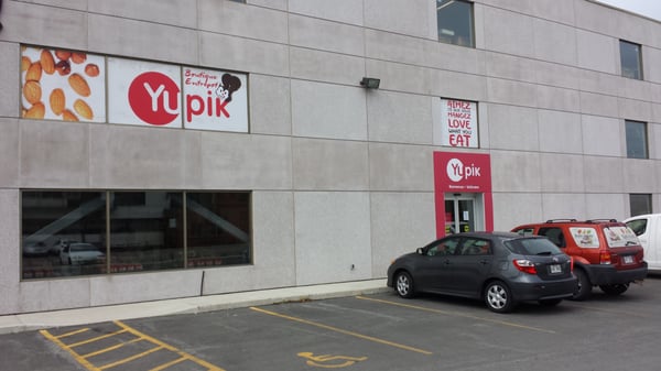 YUPIK - Updated October 2025 - 1385 Rue de Louvain O, Montréal, Quebec ...