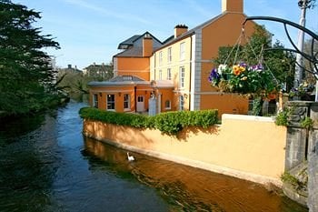 ROWAN TREE RESTAURANT - Updated May 2025 - 14 Photos & 16 Reviews ...