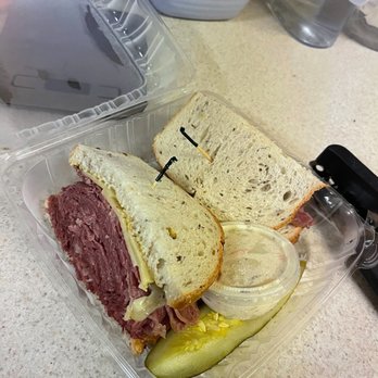 THE ESSEN ROOM - Updated October 2025 - 262 Photos & 237 Reviews - 25 ...