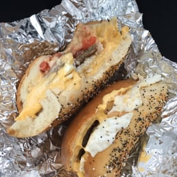 THB BAGELRY & DELI OF TOWSON - Updated June 2025 - 140 Photos & 244 ...