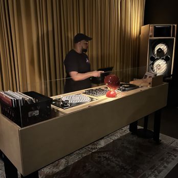 STEREO - Updated October 2025 - 46 Photos & 25 Reviews - 900 DeKalb Ave ...