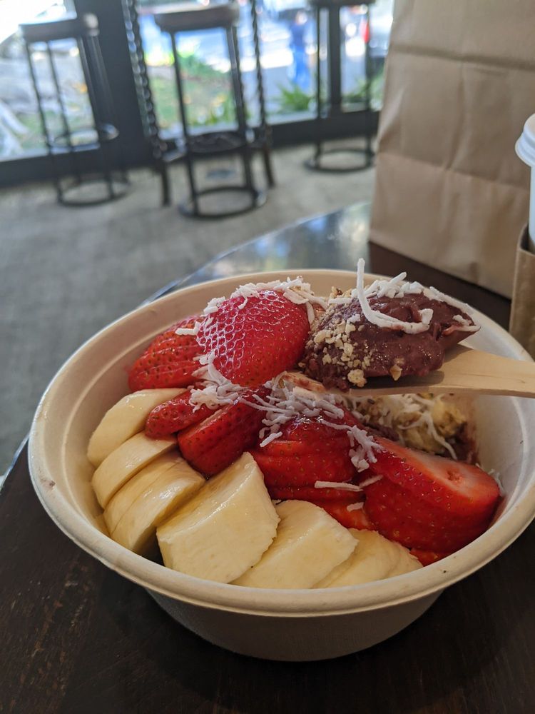 DOGTOWN COFFEE FAIRMONT MIRAMAR - Updated February 2026 - 37 Photos ...