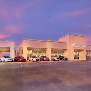 AUTONATION CHEVROLET ARROWHEAD - Updated September 2025 - 135 Photos ...