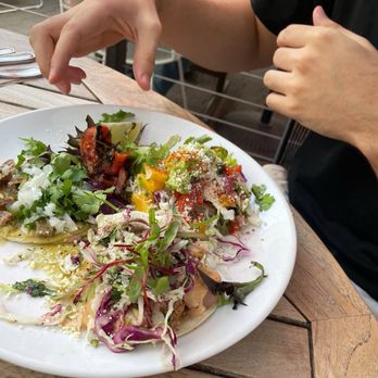 LA MO - Updated February 2025 - 331 Photos & 232 Reviews - 310 E Main ...