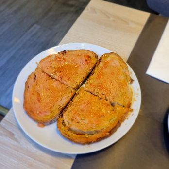 MICU MAKU - Updated April 2024 - 212 Photos & 47 Reviews - Carrer d ...