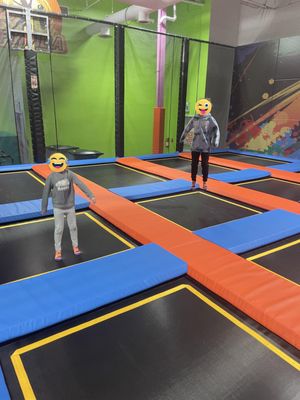 FUNVILLA - Updated November 2025 - 55 Ontario Street S, Milton, Ontario ...