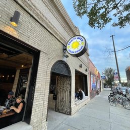 PAULIE GEE’S LOGAN SQUARE - Updated August 2025 - 715 Photos & 587 ...