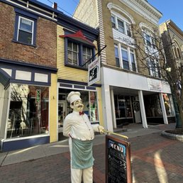 AMBITION COFFEE & EATERY - Updated December 2025 - 142 Photos & 213 ...