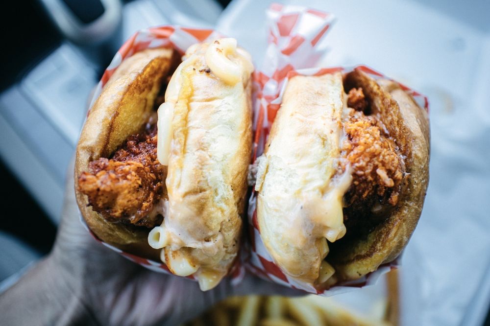 LEGEND HOT CHICKEN - 167 Photos & 122 Reviews - 7129 Katella Ave ...