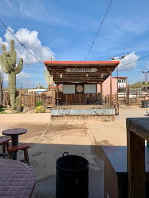 ROADRUNNER RESTAURANT & SALOON - 184 Photos & 170 Reviews - American ...