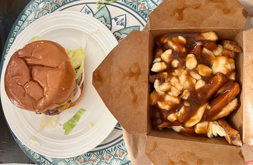 BURGER ROYALE - Updated January 2026 - 162 Napier Street, Barrie ...