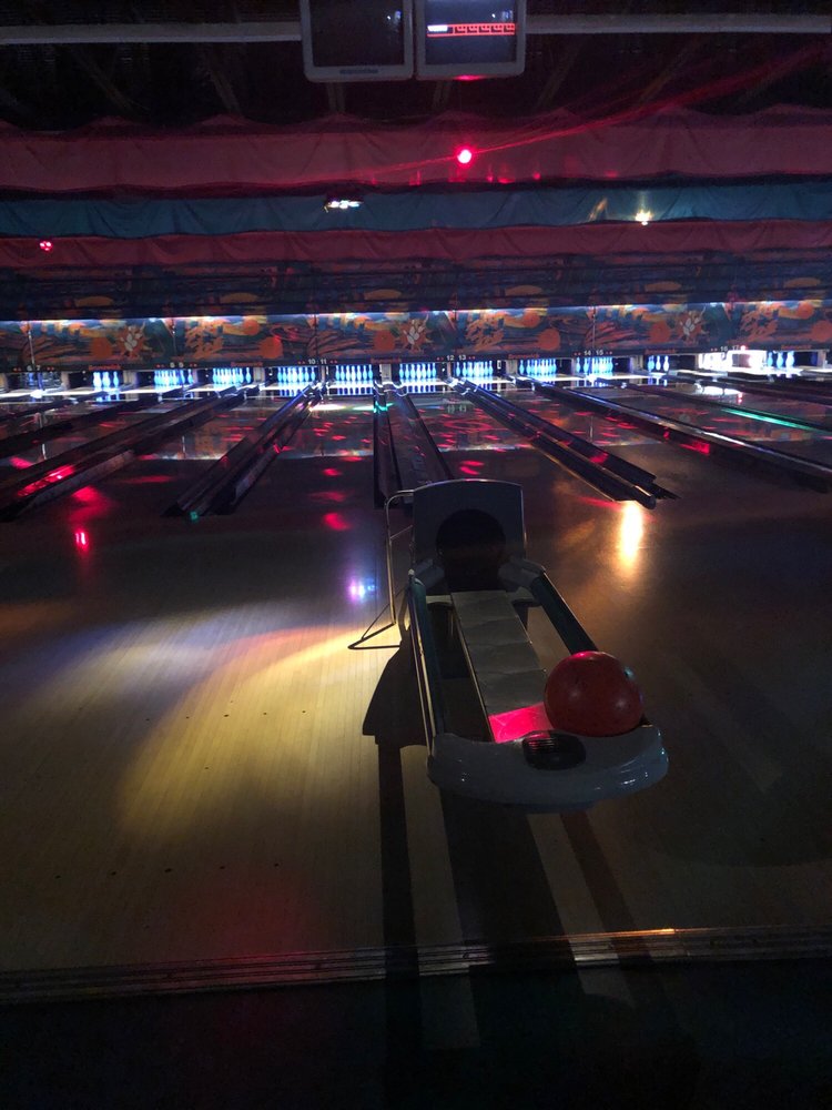 SUMMIT LANES - 35 Reviews - 5357 Development Park Dr, Pocono Summit, PA ...