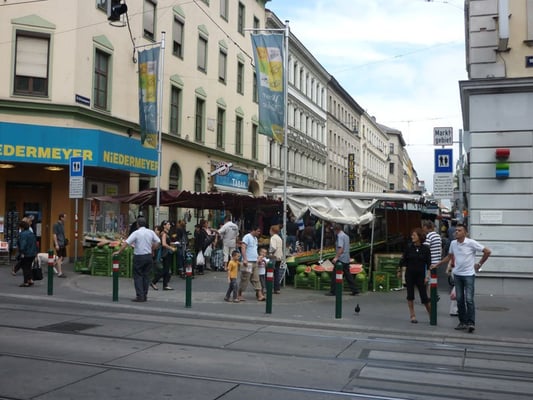 BRUNNENMARKT - Updated December 2025 - 22 Photos & 26 Reviews ...