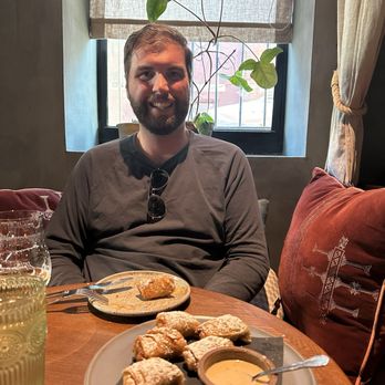 SAFI - Updated May 2025 - 51 Photos & 24 Reviews - 1401 Republic St ...