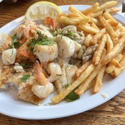 NANCY’S - Updated May 2026 - 546 Photos & 549 Reviews - 29 Lake Ave ...
