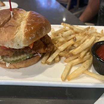 TOWER TAP & GRILL - Updated November 2024 - 190 Photos & 249 Reviews ...