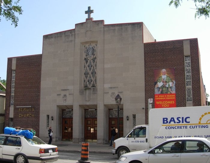 ST PIUS X CHURCH Churches 2305 Bloor Street W Toronto ON Canada st-pius-x-church-churches-2305-bloor-street-w-toronto-on-canada