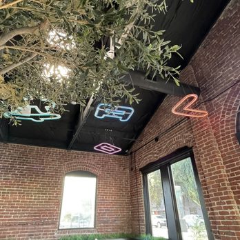 POCHA HOUSE - Updated September 2024 - 765 Photos & 270 Reviews - 1910 ...