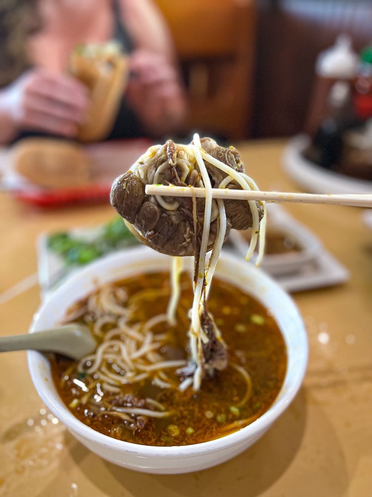 PHO QUE HUONG - Updated June 2026 - 270 Photos & 262 Reviews - 10073 ...
