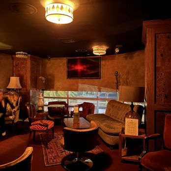 SUNSET & VINYL - Updated January 2026 - 141 Photos & 234 Reviews - 1521 ...