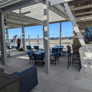 GROOME TRANSPORTATION - Updated April 2025 - 6000 N Terminal Pkwy ...