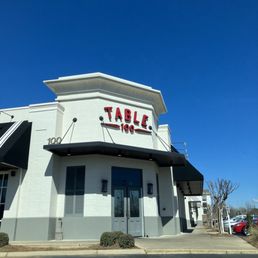 TABLE 100 - Updated March 2025 - 534 Photos & 428 Reviews - 100 Ridge ...