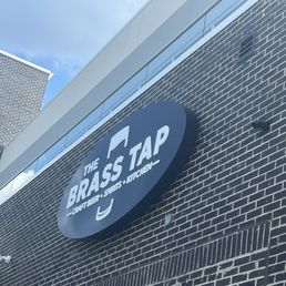 THE BRASS TAP - Updated July 2025 - 154 Photos & 70 Reviews - 925 ...