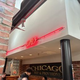 UNO PIZZERIA & GRILL - Updated October 2025 - 385 Photos & 370 Reviews ...