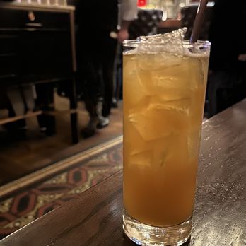 OAK LONG BAR + KITCHEN - 438 Photos & 428 Reviews - 138 St. James Ave ...