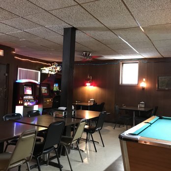 WILLIAMSON TAVERN - Updated August 2025 - 108 W South Ave, Williamson ...