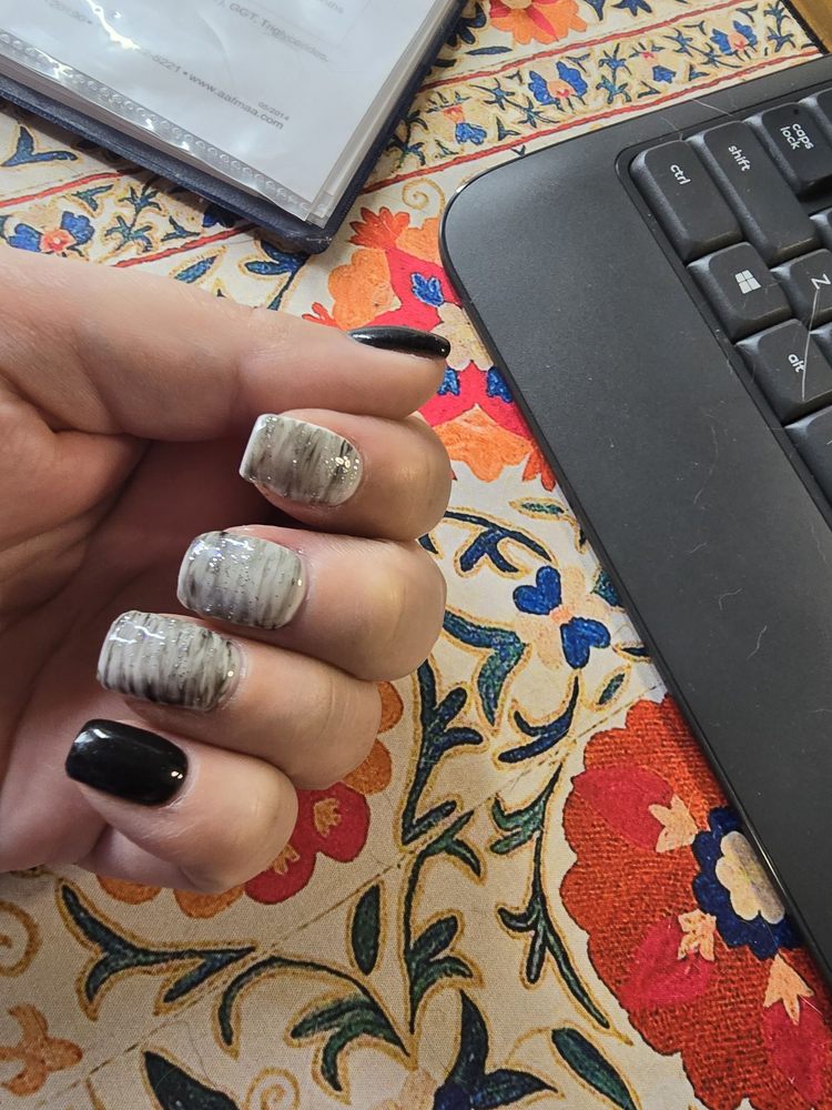 NAIL TRENDS - Updated October 2025 - 3140 Elk Ln, Fremont, Nebraska ...