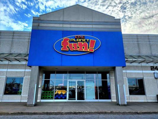 EPIC PLANET FUN - Updated December 2025 - 32 Photos - 24 Lebovic Avenue ...