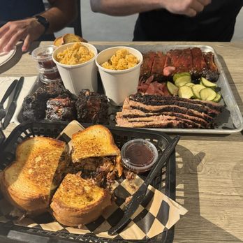 DESTINATION SMOKEHOUSE - Updated November 2024 - 278 Photos & 128 ...