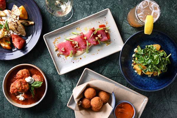 HARTA - Updated October 2025 - 265 Photos & 71 Reviews - 30 W 39th St ...