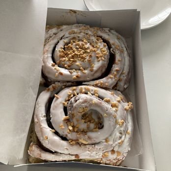 ROUND ROCK DONUTS - Updated December 2024 - 2416 Photos & 3353 Reviews ...