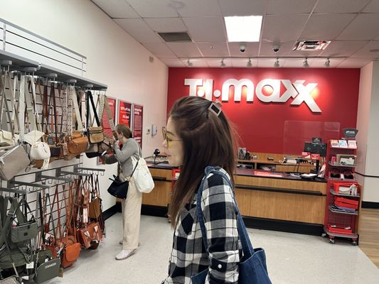 TJ MAXX - Updated December 2025 - 54 Photos & 73 Reviews - 601 13th St ...