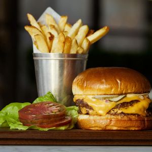 MAVIS PUBLIC HOUSE - Updated October 2025 - 11 Reviews - 6025 Kruse Dr ...