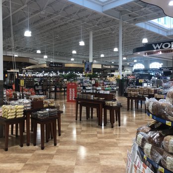 HARRIS TEETER - Updated January 2025 - 111 Photos & 52 Reviews - 4221 ...