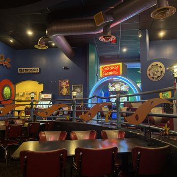 SPACE ALIENS BAR & GRILL - Updated July 2025 - 132 Photos & 115 Reviews ...