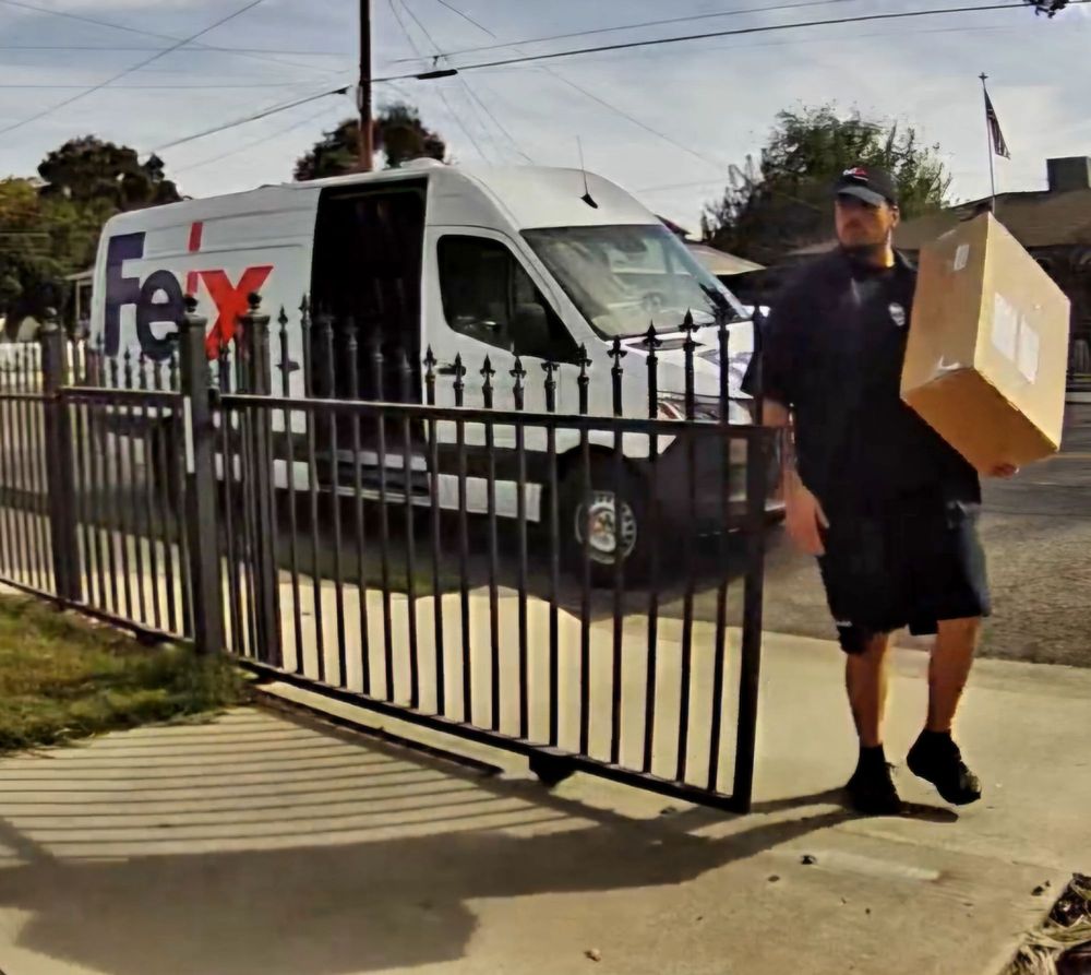 FEDEX SHIP CENTER - Updated December 2025 - 17 Reviews - 9510 W Airport ...