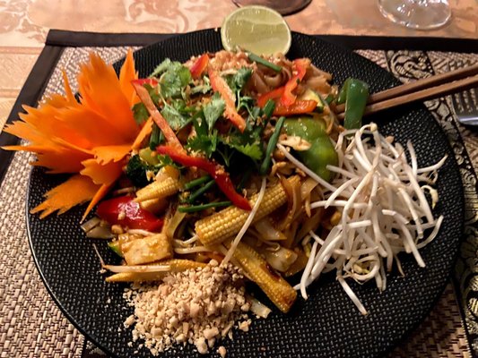 THAI FAMILY - Updated January 2026 - 39 Photos & 14 Reviews ...