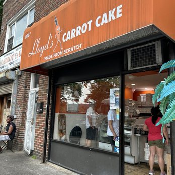 LLOYD’S CARROT CAKE - Updated December 2025 - 274 Photos & 367 Reviews ...