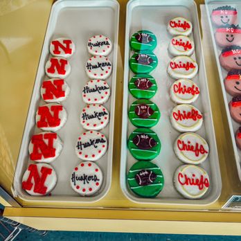 EILEEN’S COLOSSAL COOKIES - Updated September 2025 - 33 Photos & 40 ...